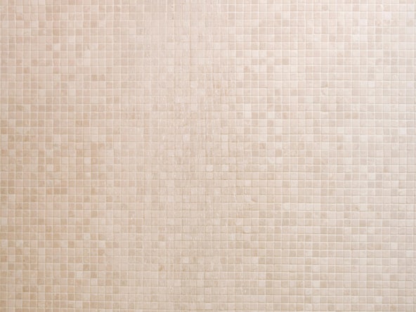 Empty shower with running water : YayImages - 네이버 OGQ마켓