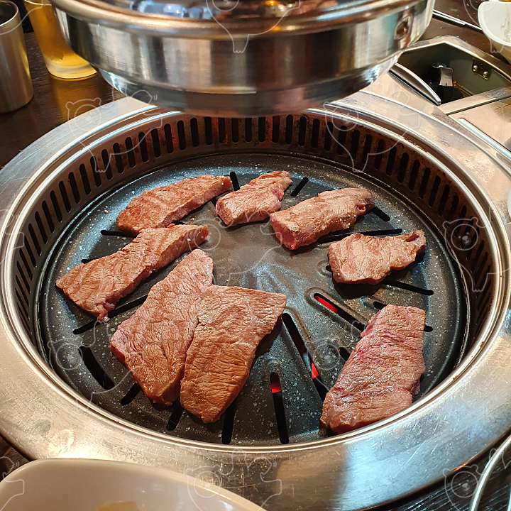 익은 고기 : HEYIN - 네이버 OGQ마켓